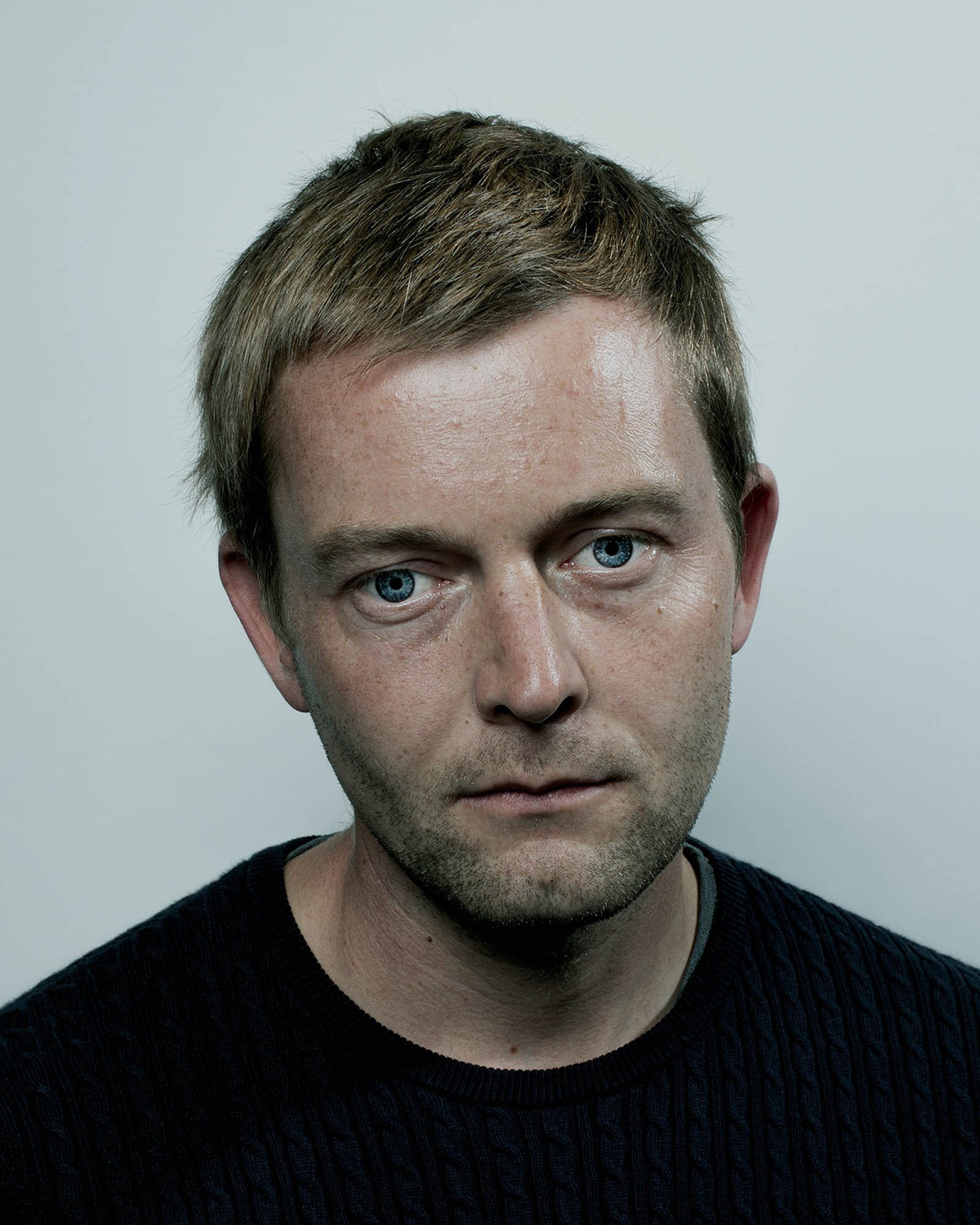 Artist Jet Swan creates uncanny images of strangers in new book